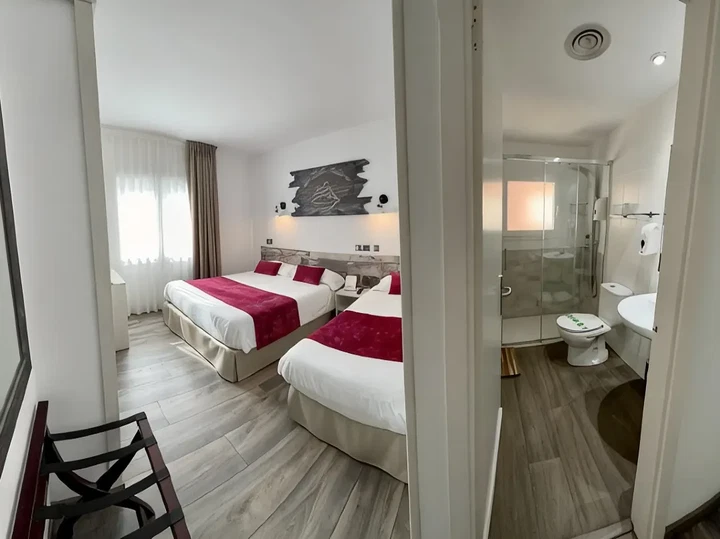 Bella Dolores - Lloret de Mar