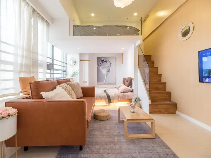 Minimalist Space Homestay - 