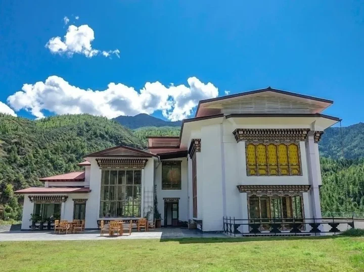 The Postcard Dewa, Thimphu, Bhutan - Assam