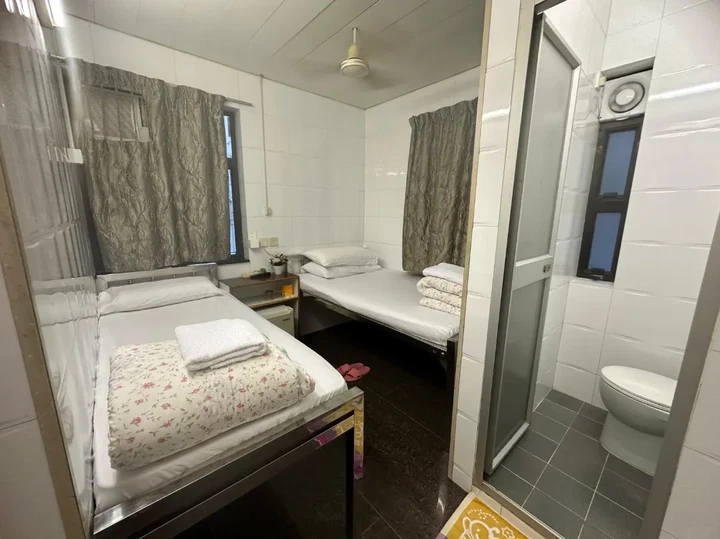 New Mandarin Guest House - Hong Kong