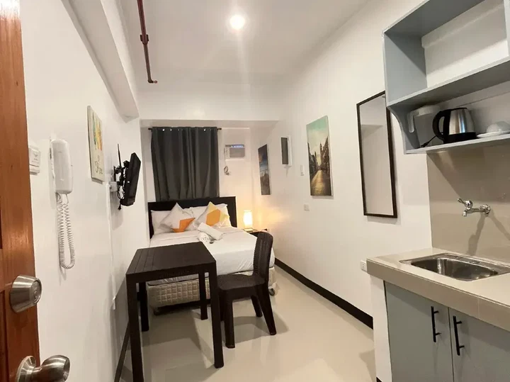 City Stay Inns Forbes Bgc - Makati