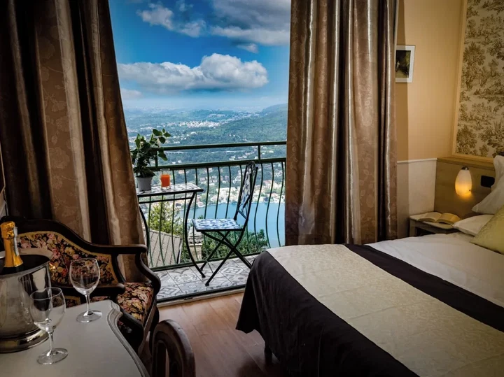 Albergo Vista Lago Brunate - Como