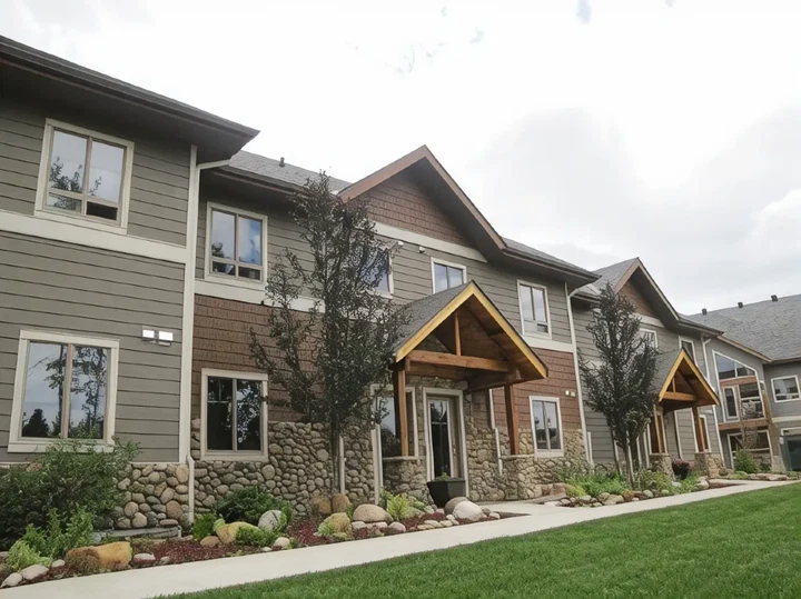 Elkwater Lake Lodge And Resort - Alberta