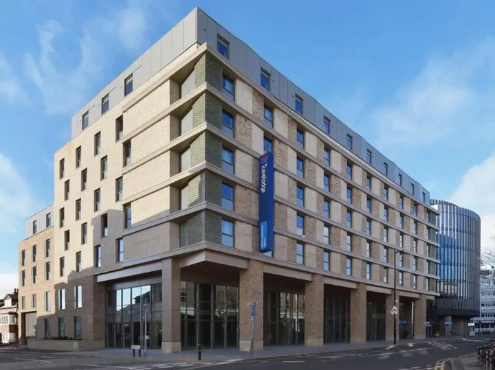 Travelodge London Wimbledon Central - لندن