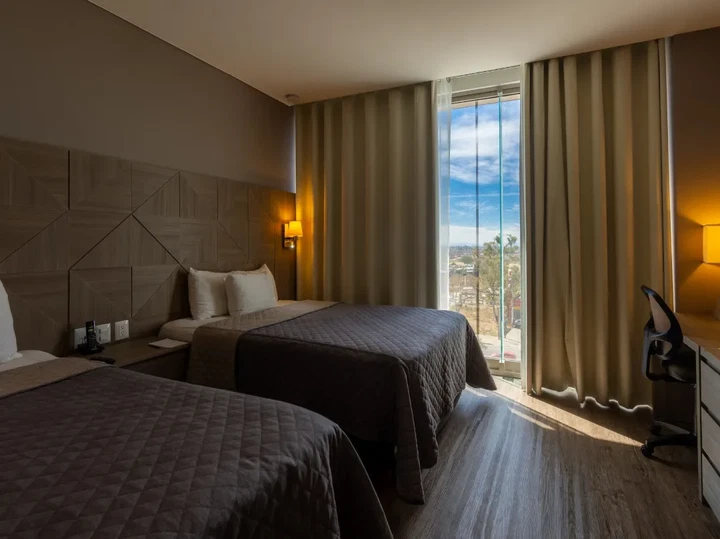 Hotel Glow Point - Mulza - León, México