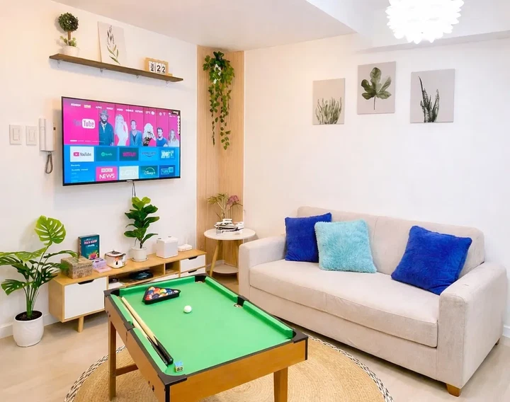 The Sunny Side 2br With Pool And City View - 達義市