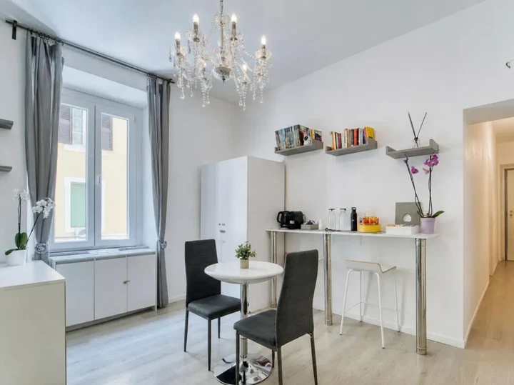 Inside Roma Rooms By Dot Suites - Rome