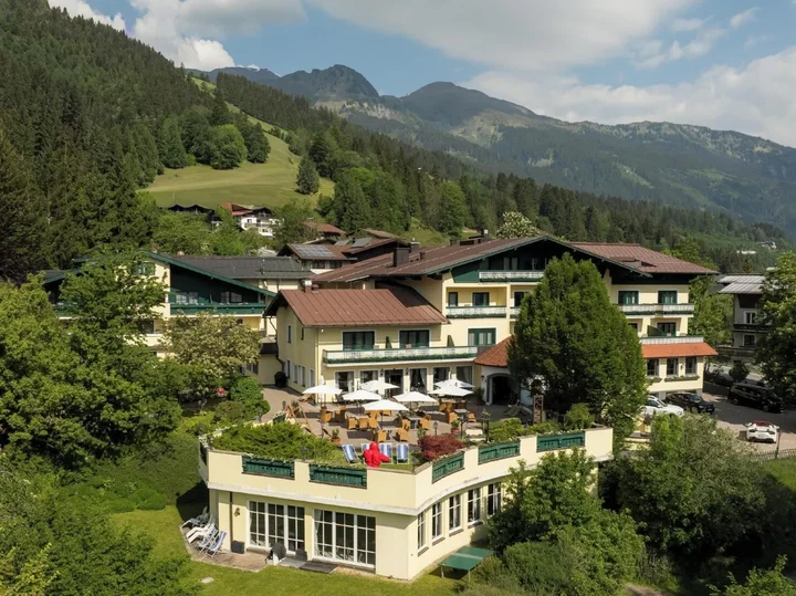 Hotel Zum Stern Inkl Gasteiner Bergbahnen Im Sommer - Bad Gastein