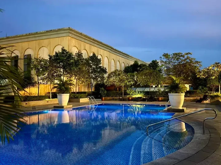 Venice Luxe Cozy 1br W/55"tv Netflix, Pool - Luzon