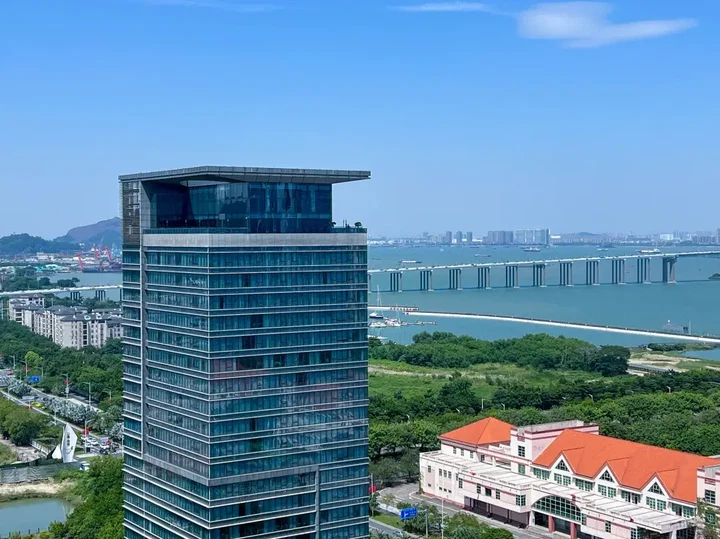 Guangzhou Nansha Pearl River Delta World Trade Center Tower - Cantón