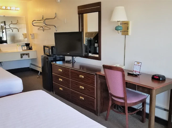 Motel 8 Laramie - Wyoming