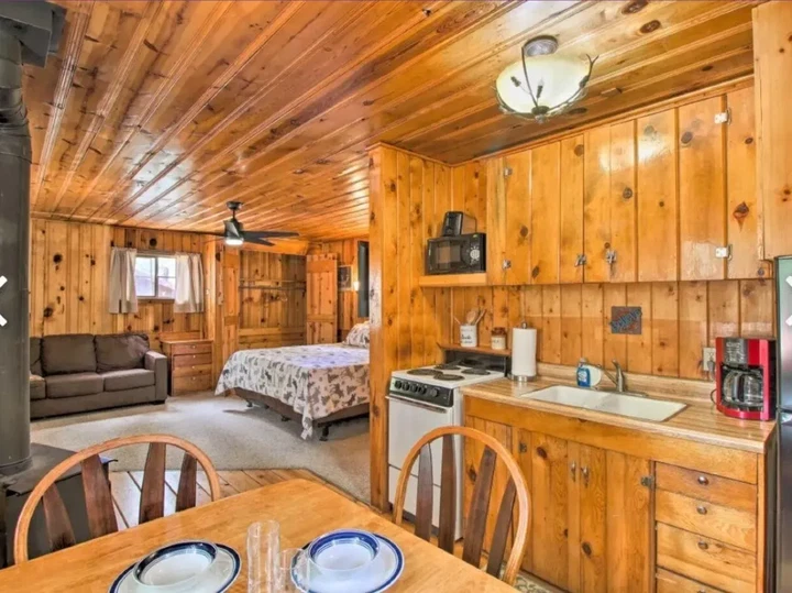Hidden Rest Cabins And Resort - Pinetop-Lakeside, AZ