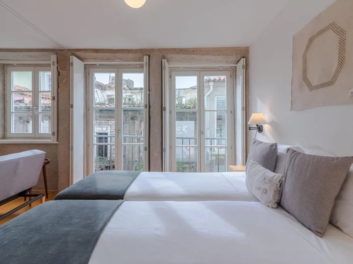 Tower 4t In Oporto With 1 Bathrooms - Porto