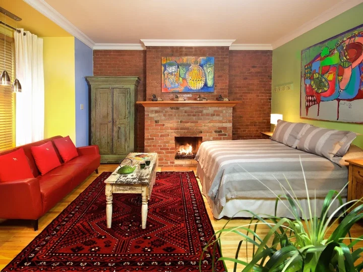 Auberge Les Bons Matins - Montreal