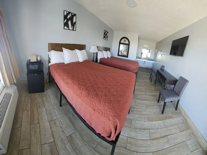 Motel 9 - Laredo, TX