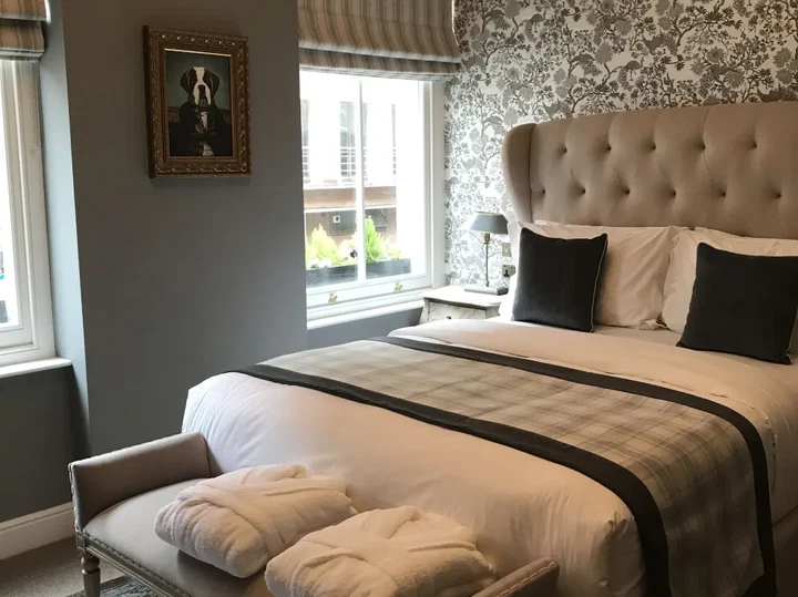 The Grafton Arms Pub & Rooms - London