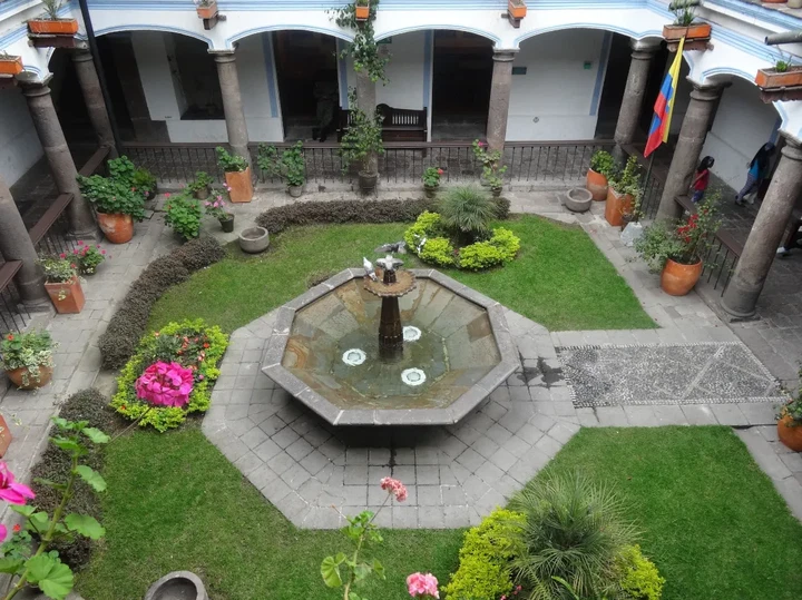 Hotel + Arte - Quito