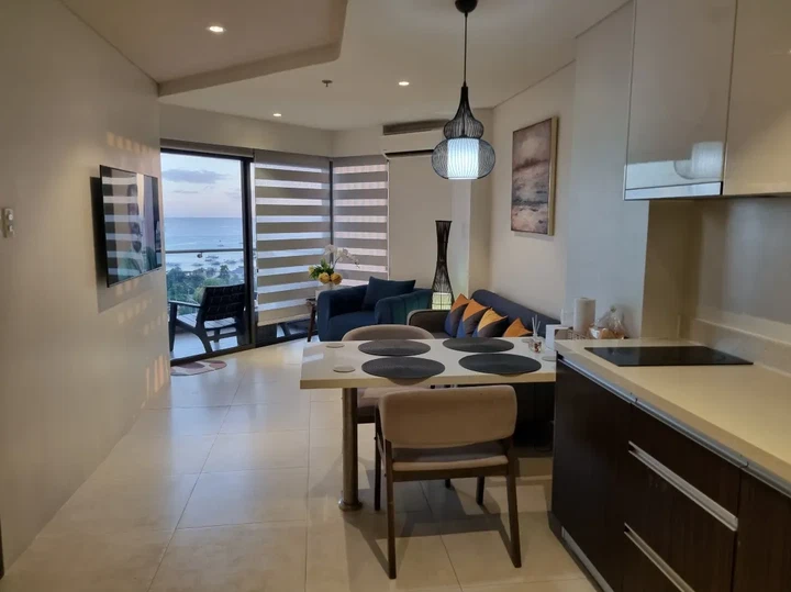 Stunning Sea View One Bedroom Apartment In Tambuli Resort & Spa - Cebu