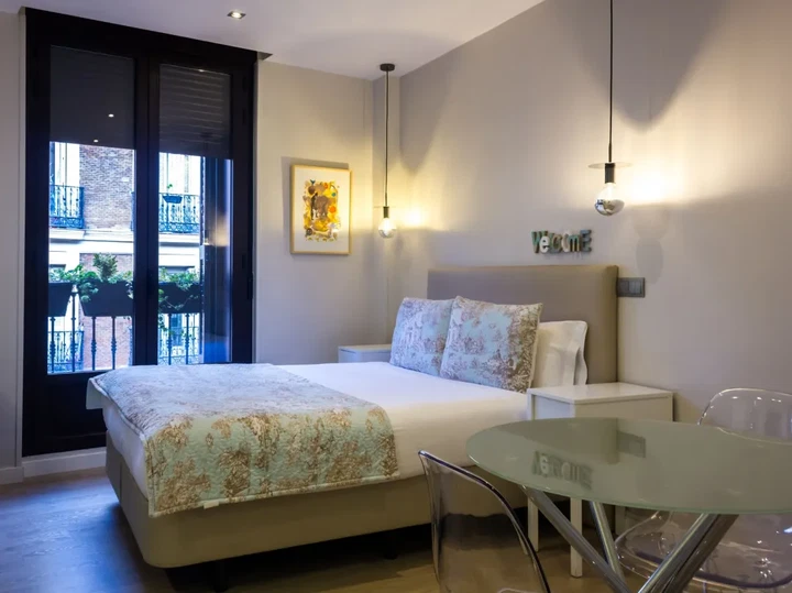 Arenal Suites Preciados - Madrid