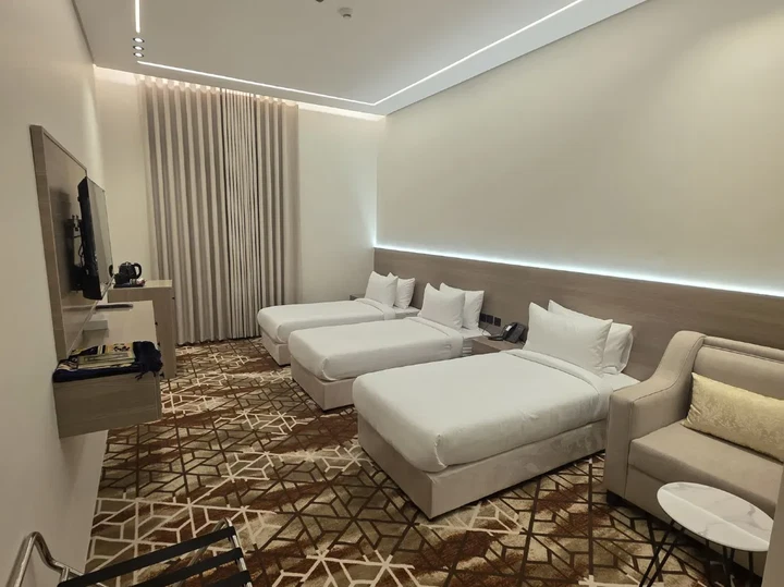 Beyond Limits Hotel - Madinah