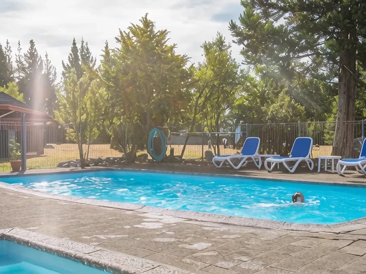Parklands Motorlodge & Holiday Park - New Zealand
