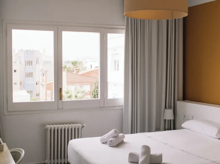Hotel Cesar - Vilanova i la Geltrú