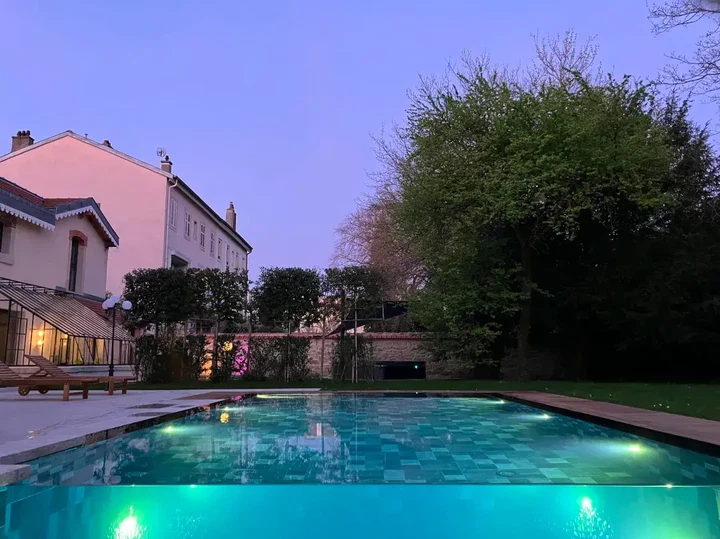 Les Ecuries De Rigny, Suite Haut De Gamme Avec Spa Privatif Et Piscine Au Coeur D'un Jardin Arboré - Nancy