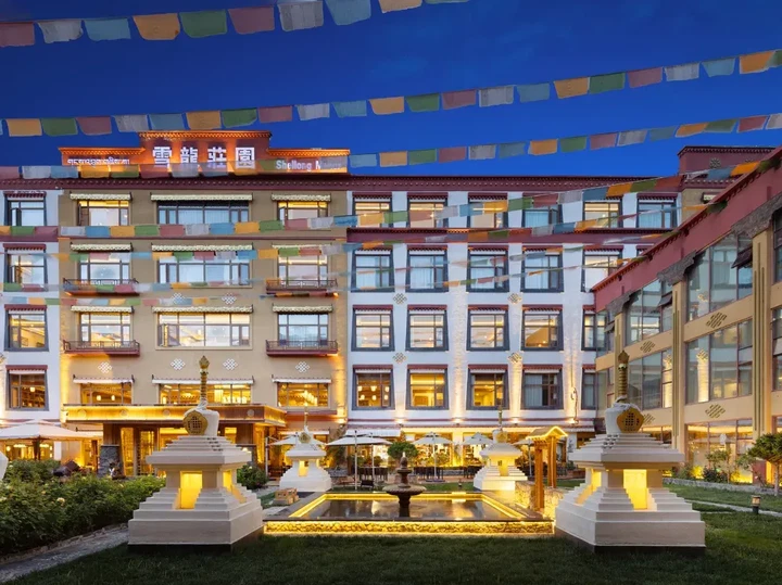 La Garry Snow Dragon Manor Resort（potala Palace Branch） - Tibet