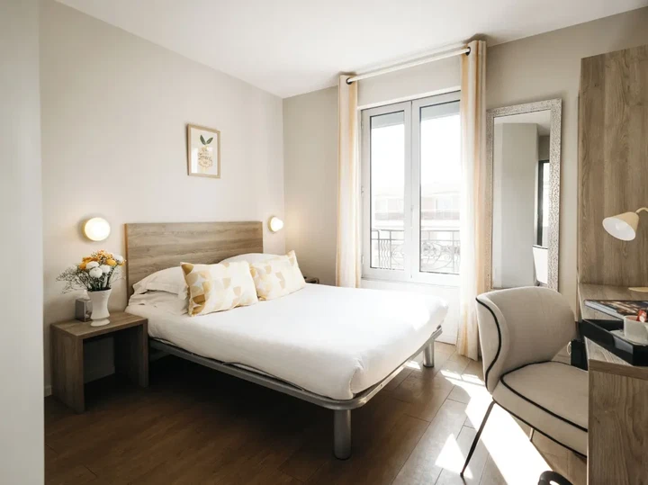 Hôtel Le Petit Castel - Juan les Pins