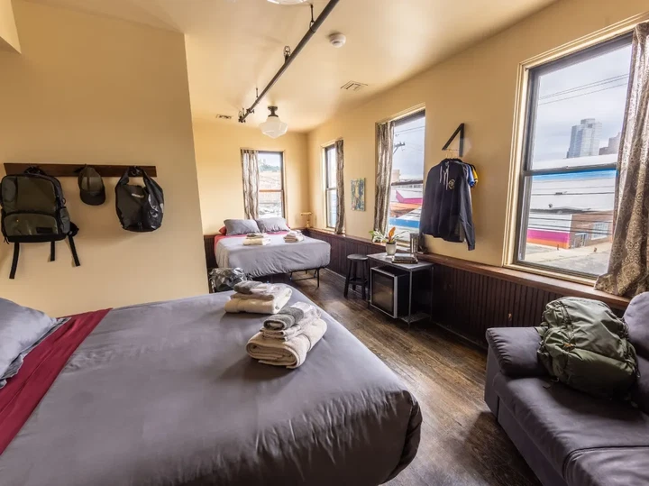 Traveler's Rest Hotel - Pittsburgh, PA