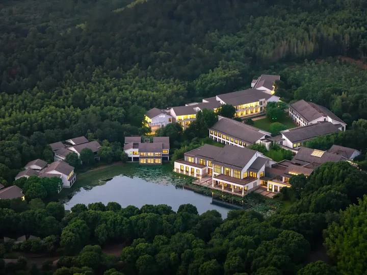 Huanxiu Resort & Spa Hotel - Suzhou