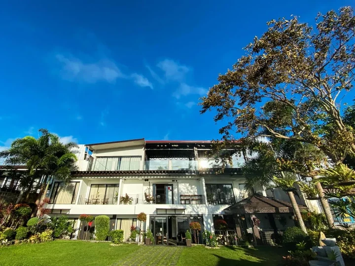 Amega Hotel - Tagaytay