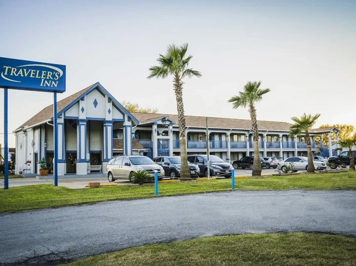 Travelers Inn - Richmond, TX