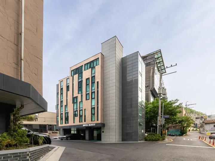 Hotel Bliss Myeongdong - Seoul