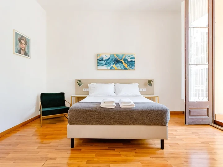 Casa Lolita Guesthouse - Barcelona