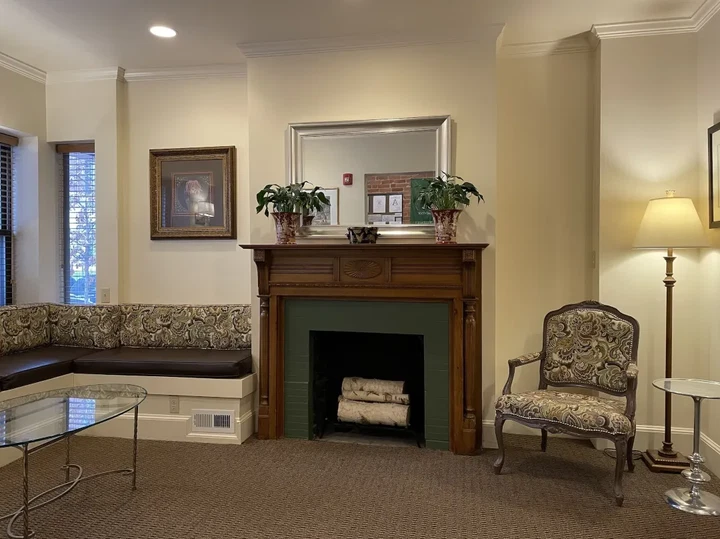 Oasis Guest House - Boston, MA