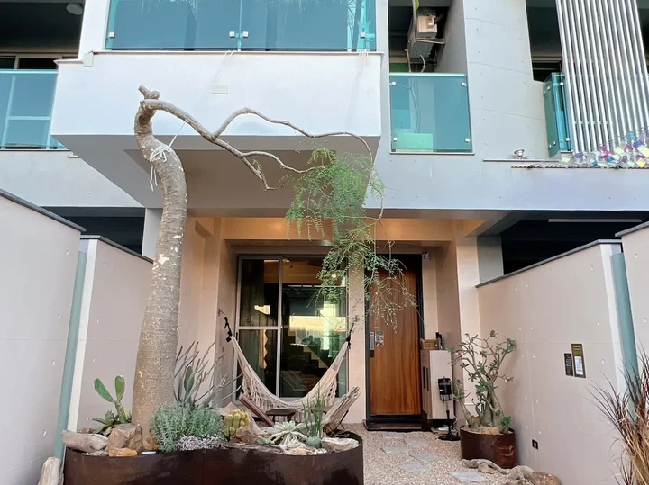 Season Hua Yuan - Tainan City