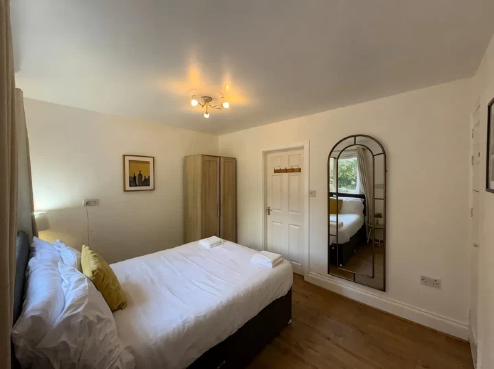 City Centre 4 Bed - Parking - Groups & Contractors - Nottingham
