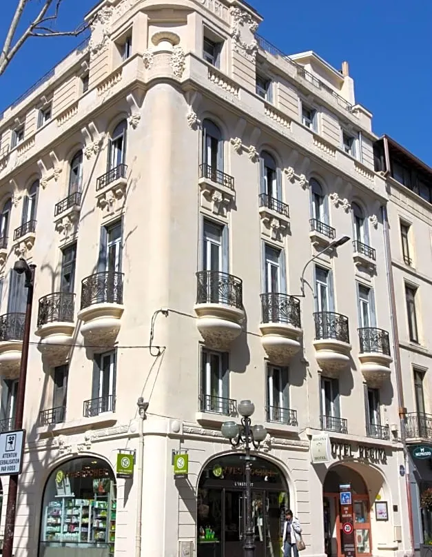 Régina Boutique Hotel - Villeneuve-lès-Avignon