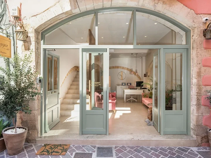 Viaggio Elegant Rooms - Hanía