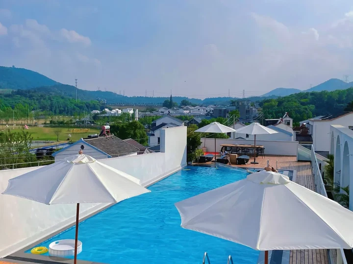 Shangchun Hot Spring Resort Hotel - Nanjing