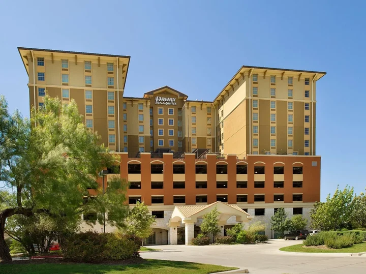 Drury Inn & Suites San Antonio Near La Cantera - San Antonio, TX