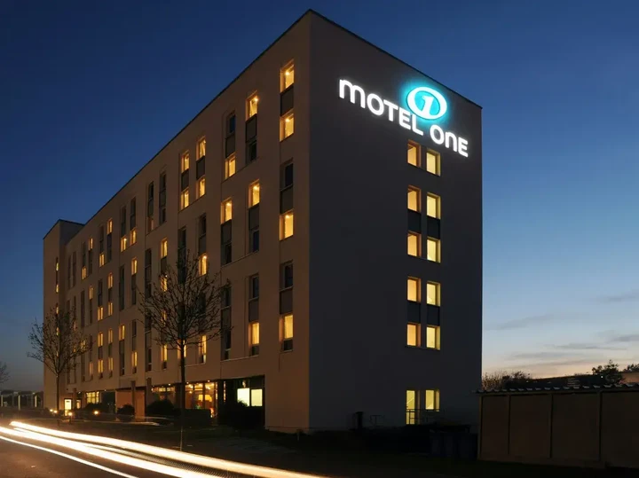 Motel One Frankfurt Airport - フランクフルト