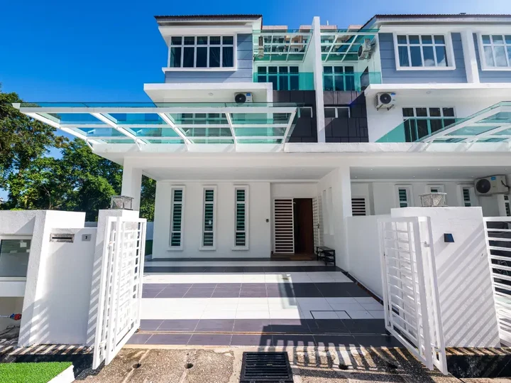 Batu Ferringhi Elegant Grey Marble 5 Bedrooms Penang Homestay Penang - Batu Ferringhi
