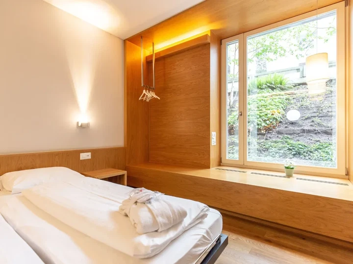 Hotel By Hyve Basel - Basel