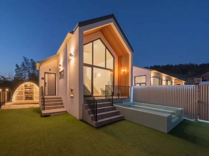 Gyeongju Private Dog-friendly Stay - Gyeongju-si