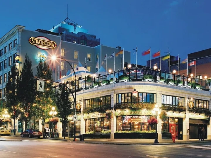 Strathcona Hotel - Victoria