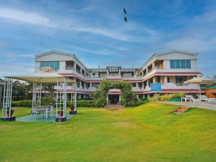 Sea Star Resort - Mandarmani