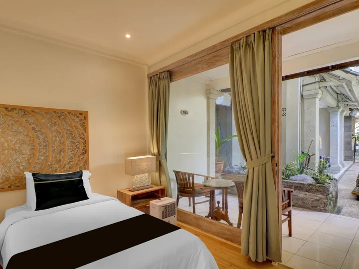 Townhouse Oak Su's Cottage Near Legian Beach - Legian