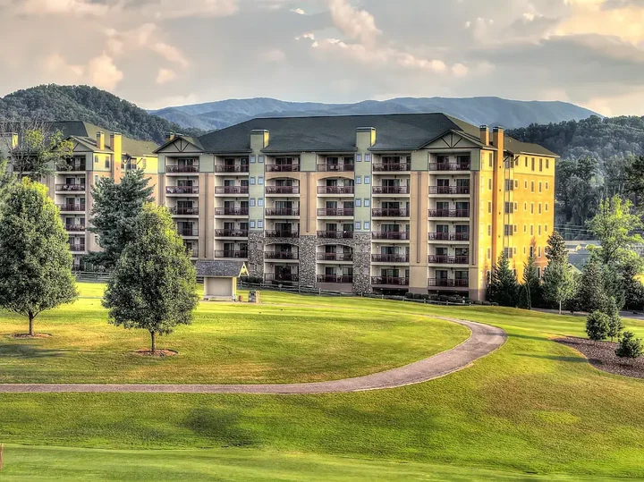 Riverstone Condo Resort & Spa - Pigeon Forge, TN